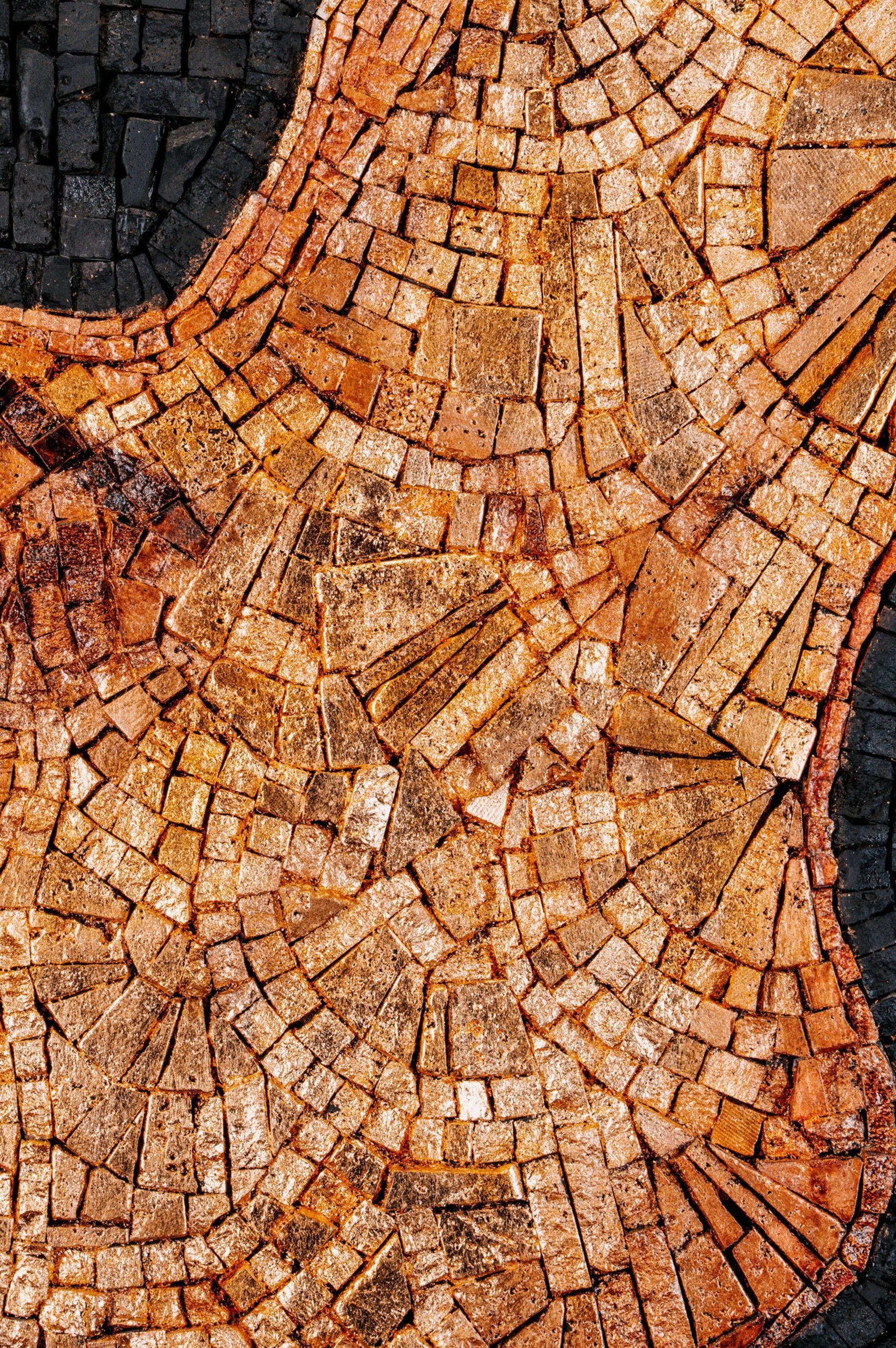 THE GOLDEN HORSE – Istrate.art – Ciprian Istrate’s Incredibile Art Of ...